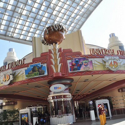 セサミストリート 4-D ムービーマジック：シネマ4Dシアター| キャステル | CASTEL ディズニー情報