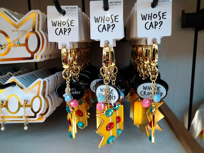 ユニバのマリオカフェグッズ「WHOSE CAP?」107種まとめ！マリオ＆ルイージの帽子、Tシャツ、パーカー、雑貨類の値段まとめ